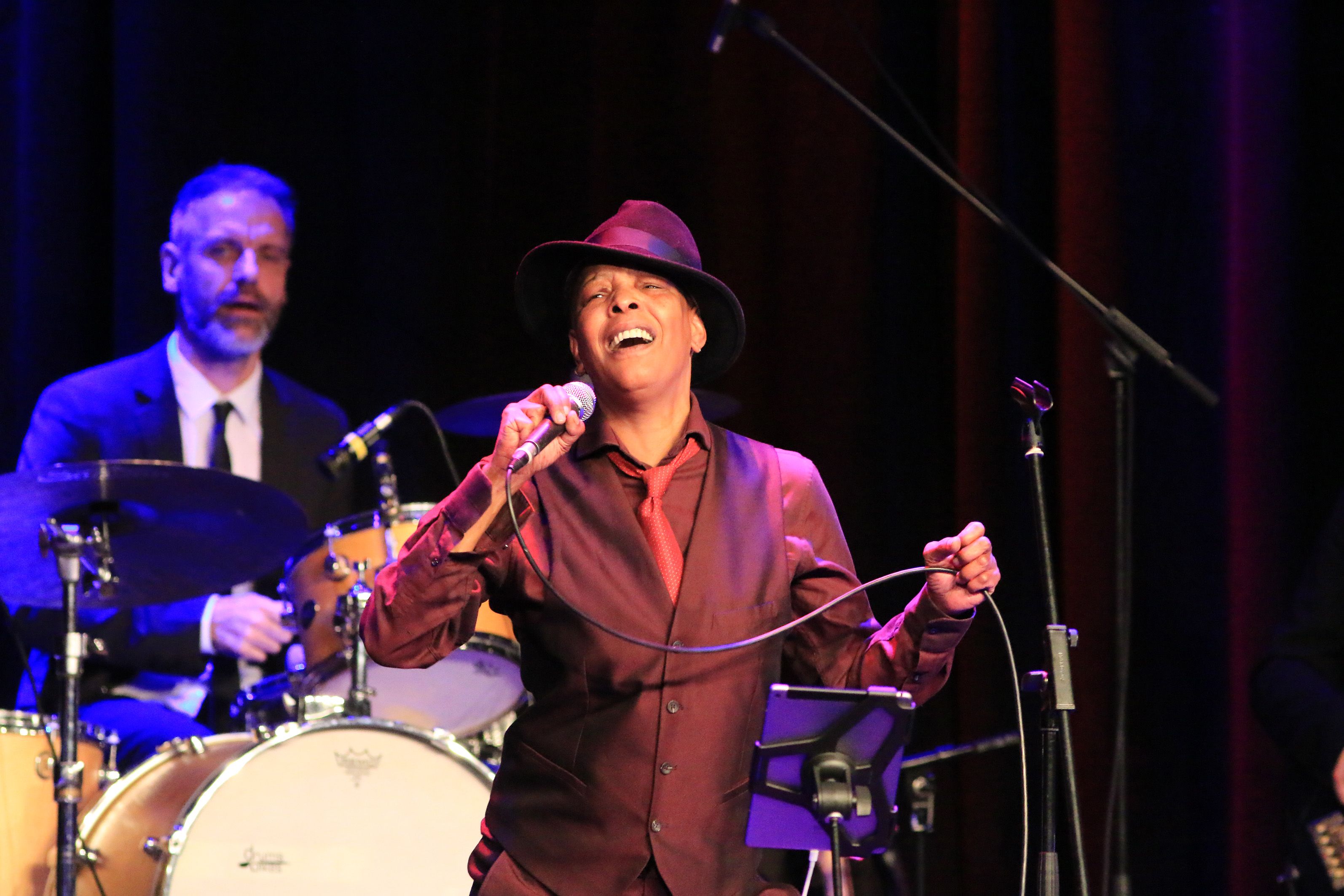 Marla Glen und Band - Pantheon-Theater | kulturkurier - Termine ...