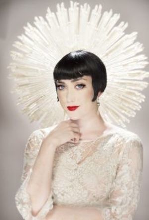 Hailey Tuck SONY CD release `JUNK´ - Jazzclub Unterfahrt | kulturkurier ...