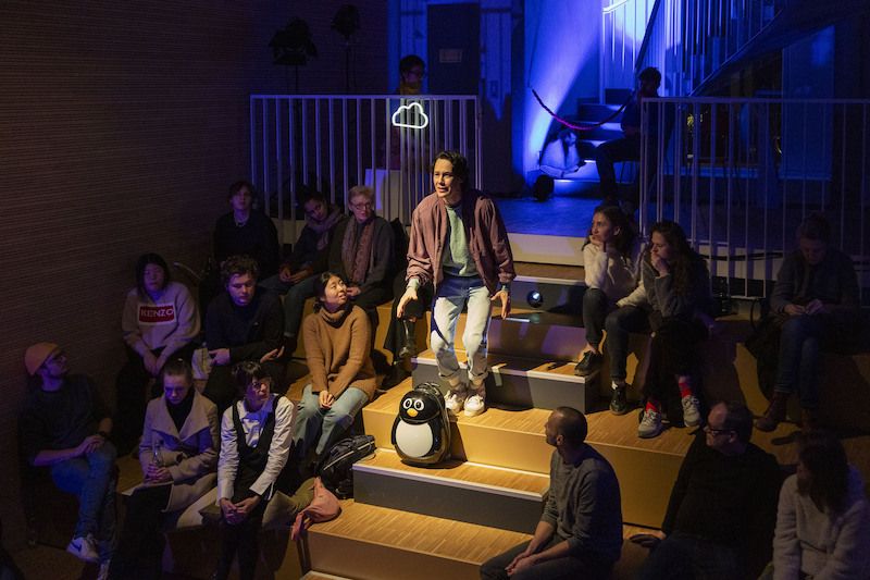 Reis mit Würstchen - Theater tri-bühne | kulturkurier - Termine ...